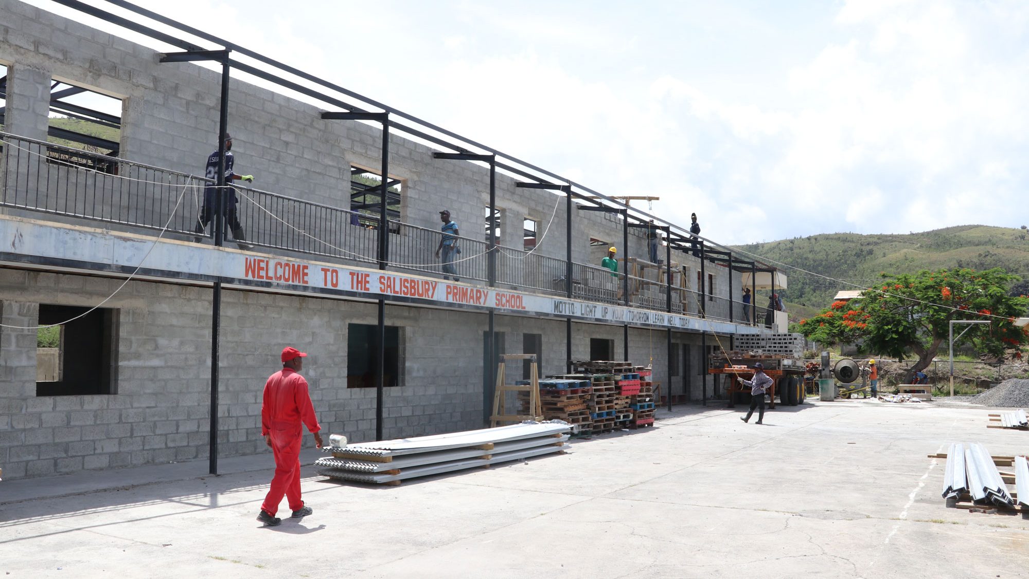 Post-hurricane-rehabilitated school in Dominica also provides early ...