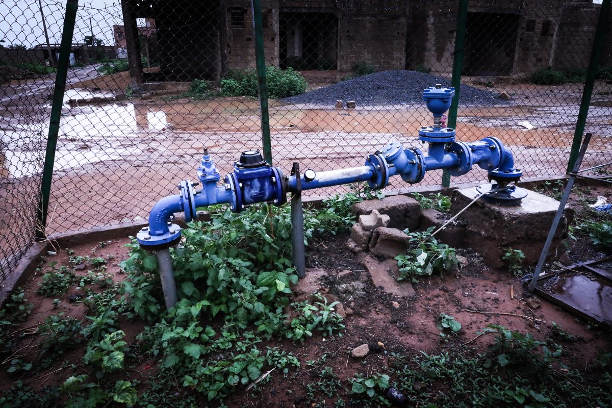 Solar-pumped water distribution points ease domestic work in ...